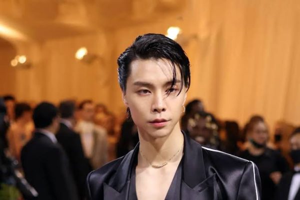 NCT Johnny Profile, Age, Girlfriend, Real Name, Background, Net Worth 2024
