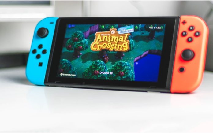 4 PC and Console Games the Rich and Famous Play