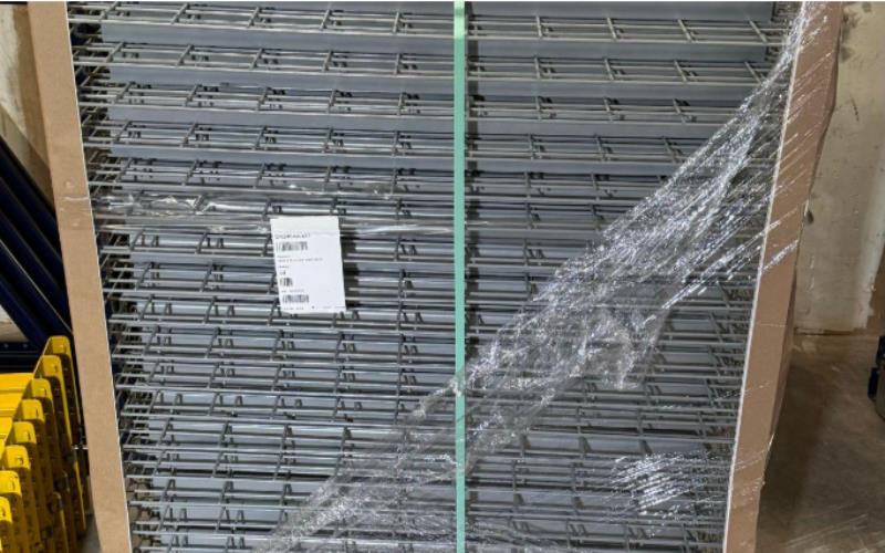 Industrial Shelves vs. Racks: Key Differences and Best Uses